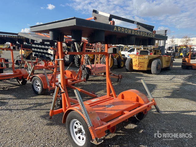 2017 Wanco WTSP Arrow Board | Ritchie Bros. Auctioneers