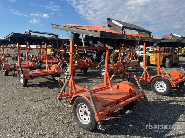 2013 Wanco WTSP Arrow Board | Ritchie Bros. Auctioneers