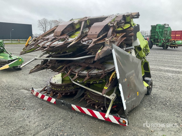 2014 Claas Orbis 750 Forage Harvester Header | Ritchie Bros. Auctioneers