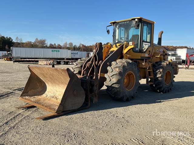2013 Volvo L70G Wheel Loader | Ritchie Bros. Auctioneers