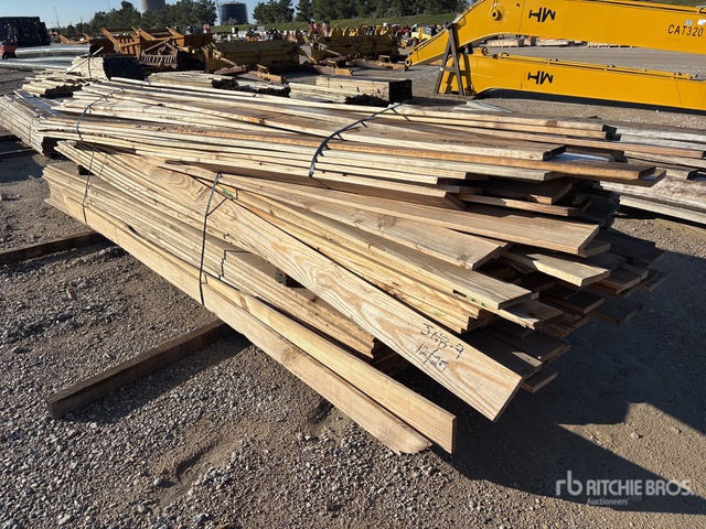 Quantity of (2) Bundles of Lumber | Ritchie Bros. Auctioneers