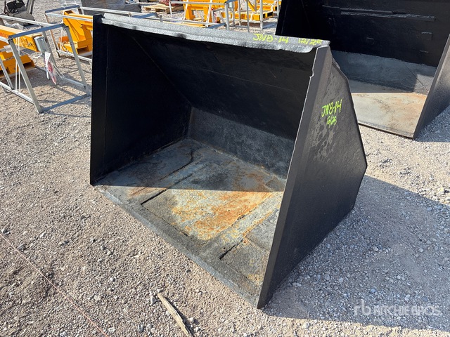 60 in Cleanup Bucket | Ritchie Bros. Auctioneers