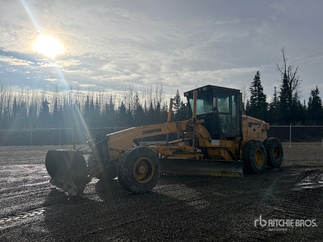 1998 Champion 726A AWD Motor Grader | Ritchie Bros. Auctioneers