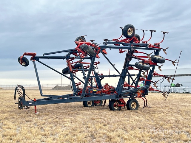 1983 Friggstad 45 ft Cultivator | Ritchie Bros. Auctioneers