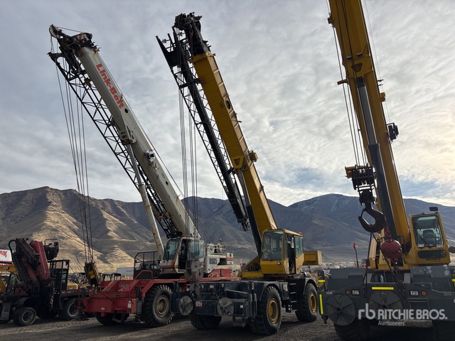 1997 Grove RT635C 70000 lb 4x4x4 Rough Terrain Crane | Ritchie Bros ...