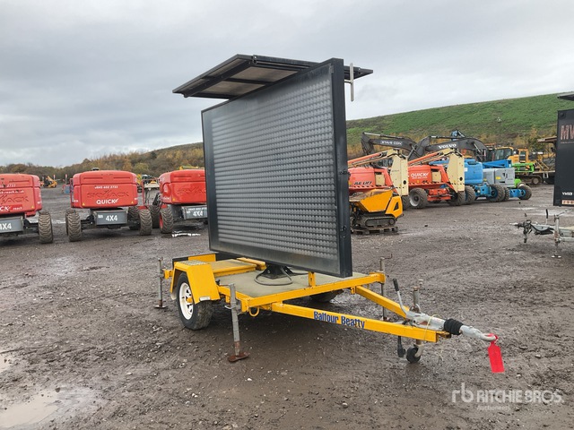 Solar Standard Variable Message Board | Ritchie Bros. Auctioneers