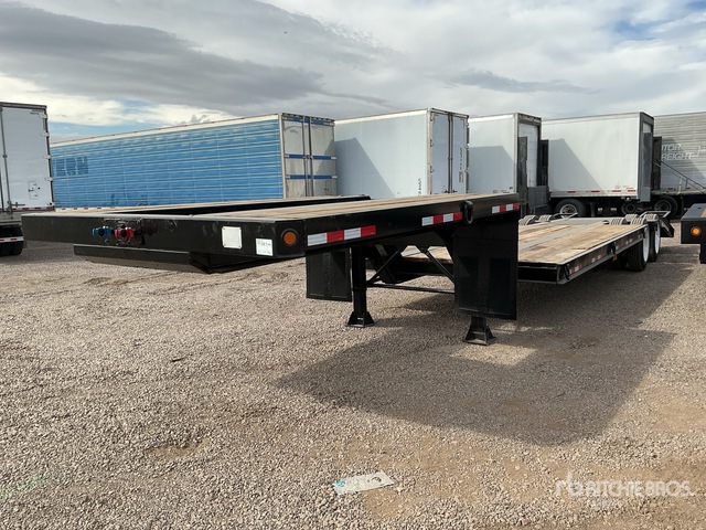 2002 Savage 38 ft T/A Step Deck Trailer | Ritchie Bros. Auctioneers