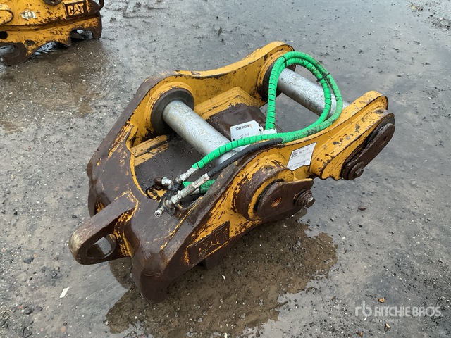 Caterpillar Quick Coupler | Ritchie Bros. Auctioneers