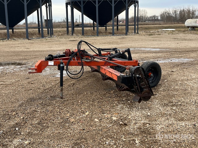 1983 Riteway RW1200 12 ft Rock Windrower | Ritchie Bros. Auctioneers