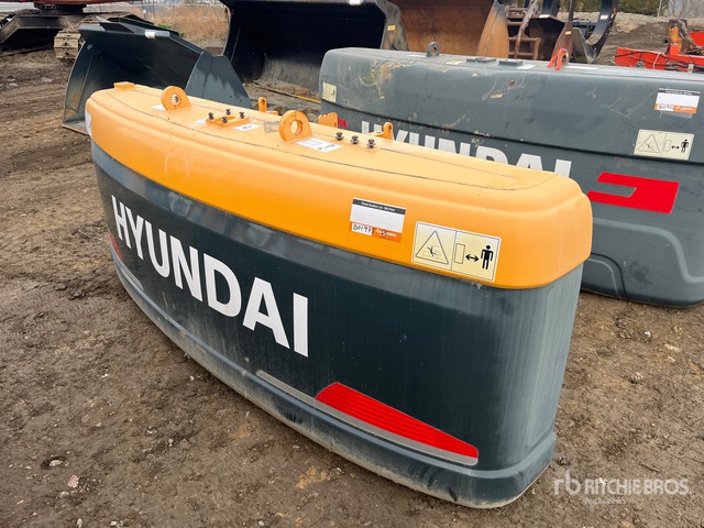 Hyundai Contrepoids pour excavatrice | Ritchie Bros. Auctioneers