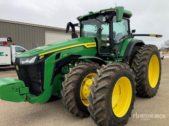2023 John Deere 8R 370 4WD Tractor | Ritchie Bros. Auctioneers