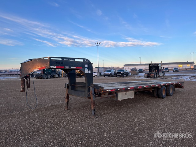 2011 Precision 31 ft T/A Gooseneck Equipment Trailer | Ritchie Bros ...