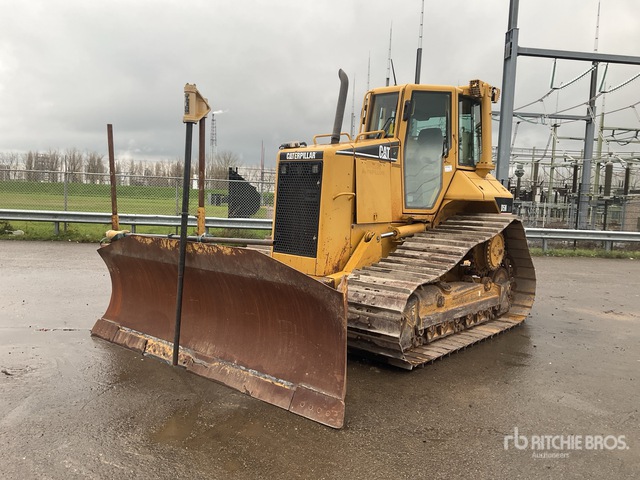 2004 Cat D5N Crawler Dozer | Ritchie Bros. Auctioneers