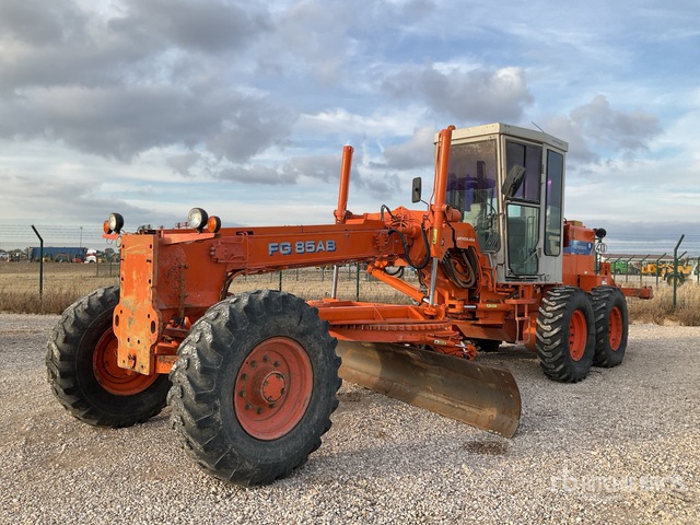 1996 Fiat-Hitachi FG85AB Niveleuse motorisé | Ritchie Bros. Auctioneers