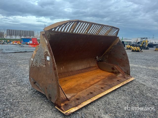 2019 Cat 464-2891 3040 mm Roll Out Wheel Loader Bucket | Ritchie Bros ...