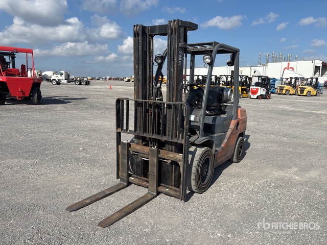2011 Toyota 8FGU30 5620 lb Pneumatic Tire Forklift | Ritchie Bros ...