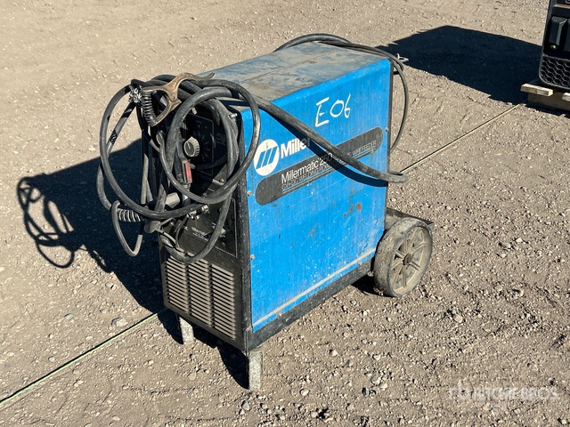 Miller Millermatic 250 200 A Schweißgerät | Ritchie Bros. Auctioneers