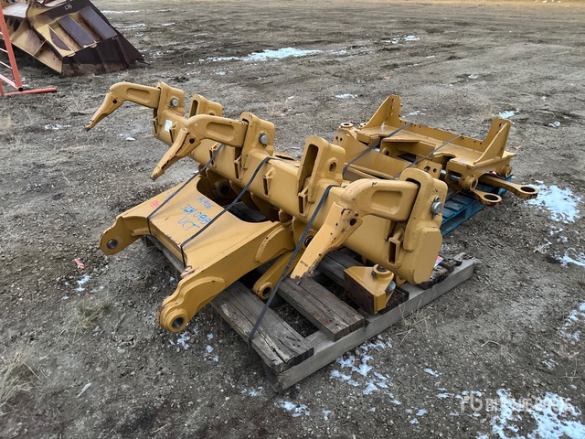 Cat 84 in Motor Grader Ripper - Fits 140M3 (Inoperable) | Ritchie Bros ...