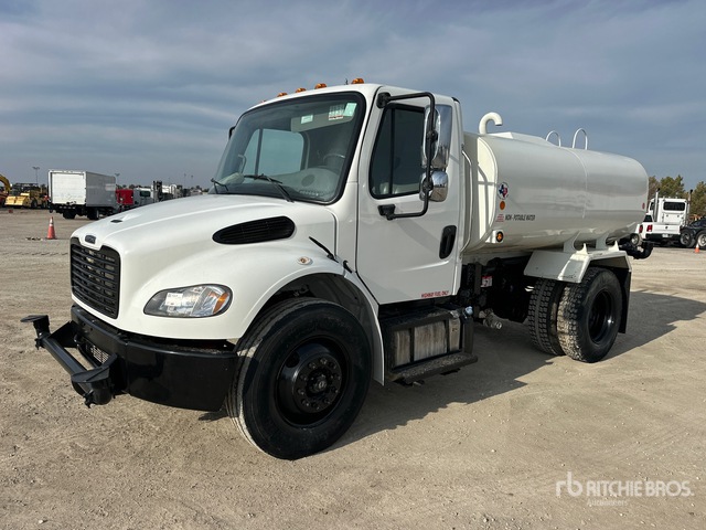 2022 Freightliner M2 106 2000 gal 4x2 2,000 Gallon Water Truck ...