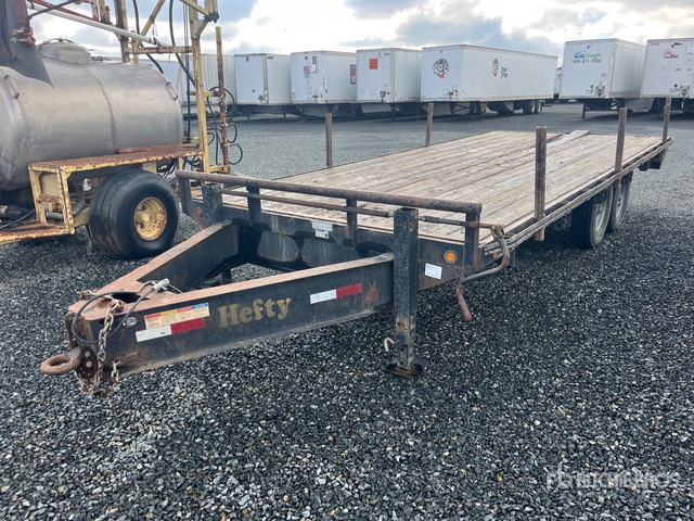 2015 Hefty 20 ft T/A Equipment Trailer | Ritchie Bros. Auctioneers