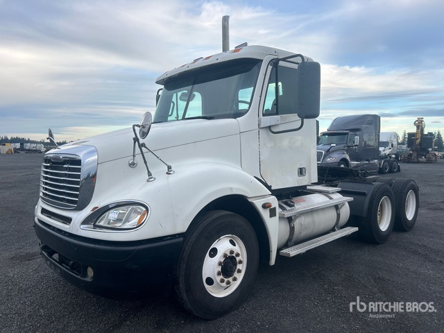 2004 Freightliner Columbia 120 6x4 T/A Day Cab Truck Tractor | Ritchie ...