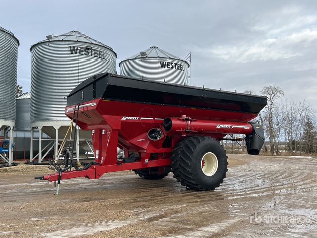 2017 Brent 1386 S/A Chariot à grains | Ritchie Bros. Auctioneers
