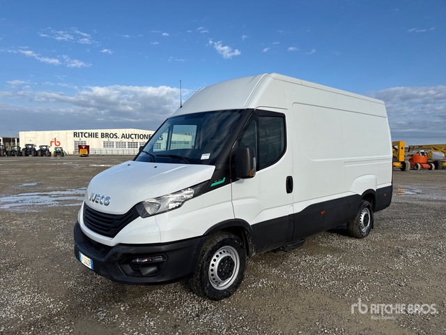 2022 Iveco Daily 35S14NV 3520L H2 BLUE P Van Truck | Ritchie Bros ...