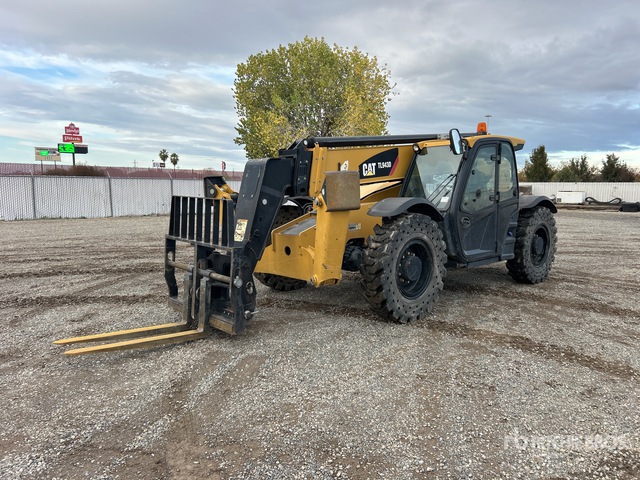 2017 Cat TL943D Telehandler | Ritchie Bros. Auctioneers