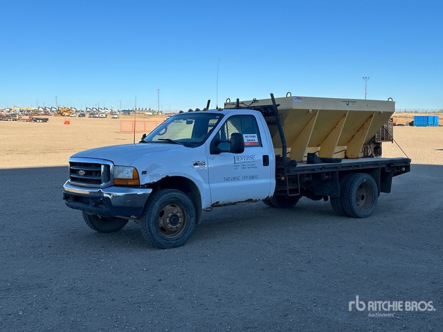 1999 Ford F-450 XLT 4x4 Spreader Truck | Ritchie Bros. Auctioneers