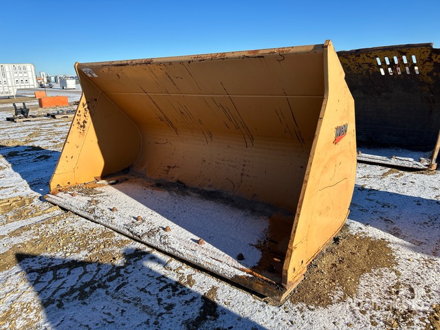 WBM BCKT. GP 4YD KAT LUGS 108 in Wheel Loader Bucket - Fits Case 621/ ...