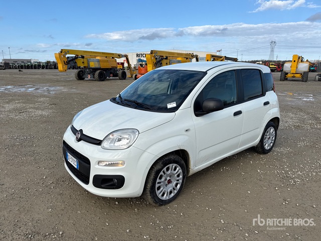 2021 Fiat Panda BERLINA 1.0 70CV HYBRID EURO 6D VAN 4 P. EASY ...