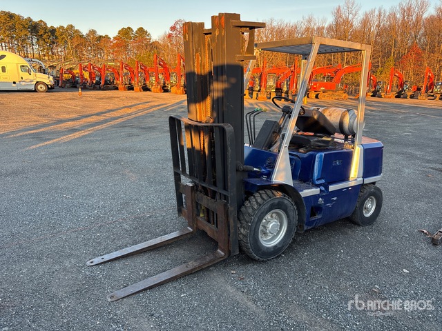 Mitsubishi Pneumatic Tire Chariot Élévateur | Ritchie Bros. Auctioneers