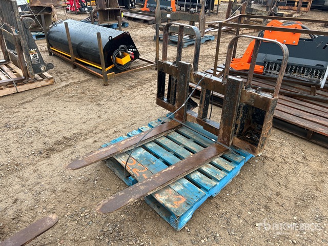 48 in Skid Steer Forks - Fits Case 580 | Ritchie Bros. Auctioneers