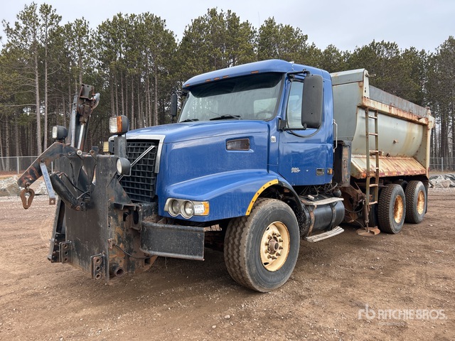 2002 Volvo VHD 6x4 Snow Plow Truck | Ritchie Bros. Auctioneers