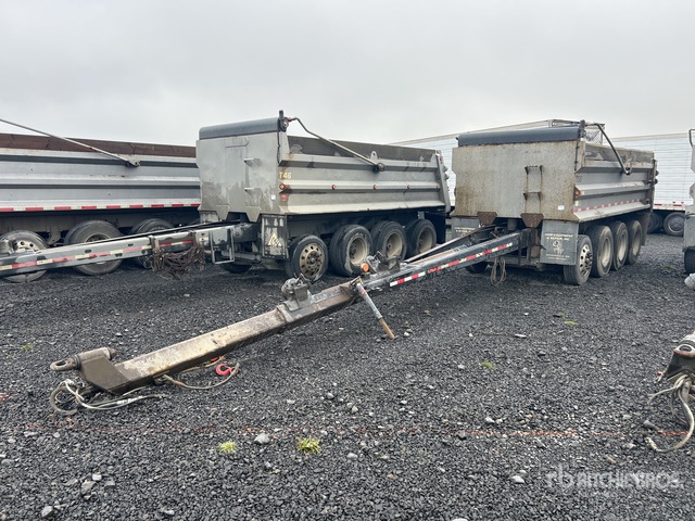 2015 OSW DS46SAL 18 ft Quad/A Pup Dump Trailer | Ritchie Bros. Auctioneers