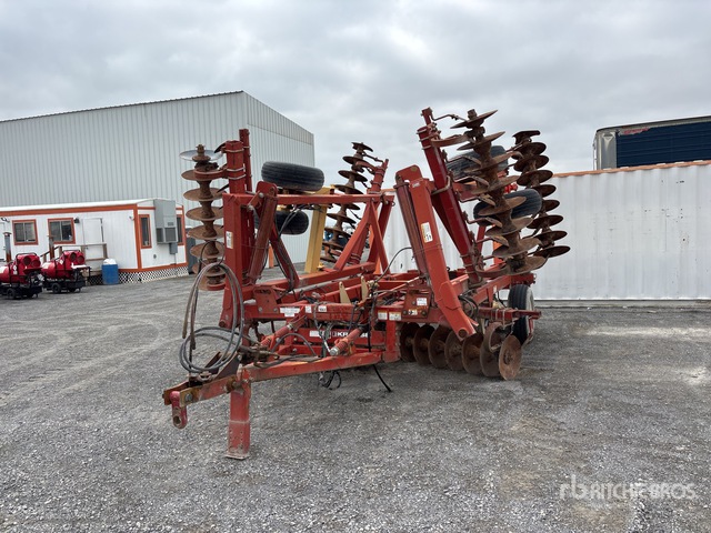 Krause Disc 9550 21 ft Tandem Breaking Disc | Ritchie Bros. Auctioneers