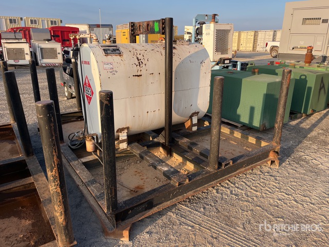 2006 Empire Steel 275 gal Skid Mounted Tank | Ritchie Bros. Auctioneers