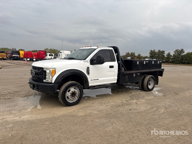 2017 Ford F-550 XL 4x2 Table Top Truck | Ritchie Bros. Auctioneers