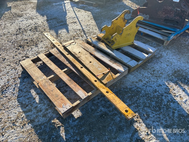 WBM Backhoe Compactor Quick Coupler - Fits Cat 420F | Ritchie Bros ...