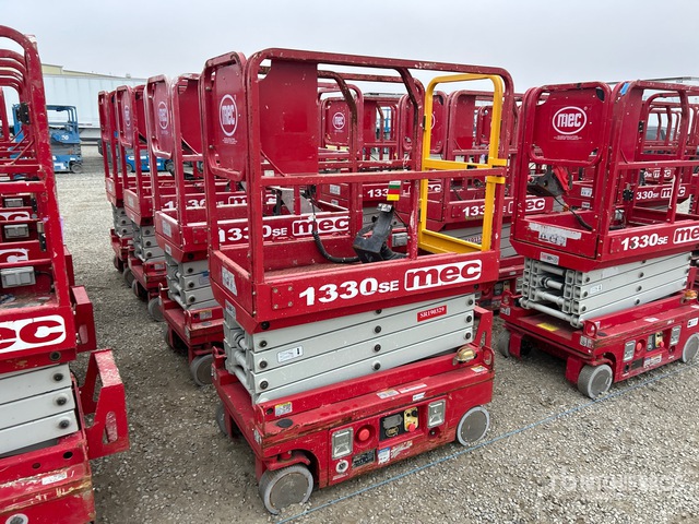MEC 1330SE Electric Scissor Lift | Ritchie Bros. Auctioneers