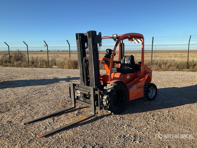 2009 Mast Explorer H16D 1600 kg 4x4 Rough Terrain Forklift | Ritchie ...