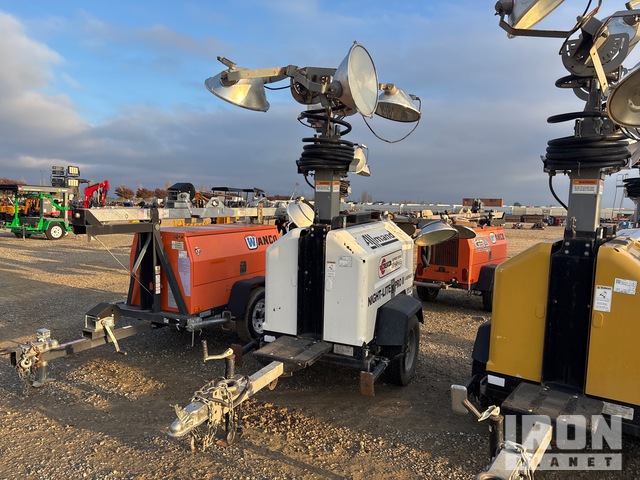 2015 Allmand Night-Lite Pro II V-Series 8 kW Light Tower | Ritchie Bros ...