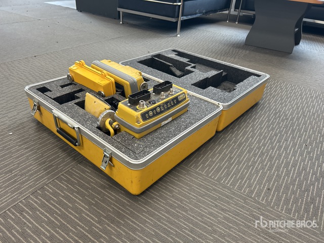 Topcon Grade Control System | Ritchie Bros. Auctioneers