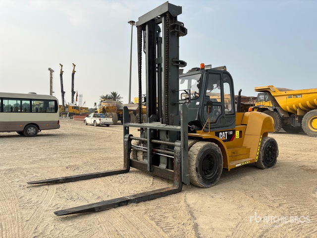 2014 Cat DP150 15 ton Chariot Élévateur | Ritchie Bros. Auctioneers