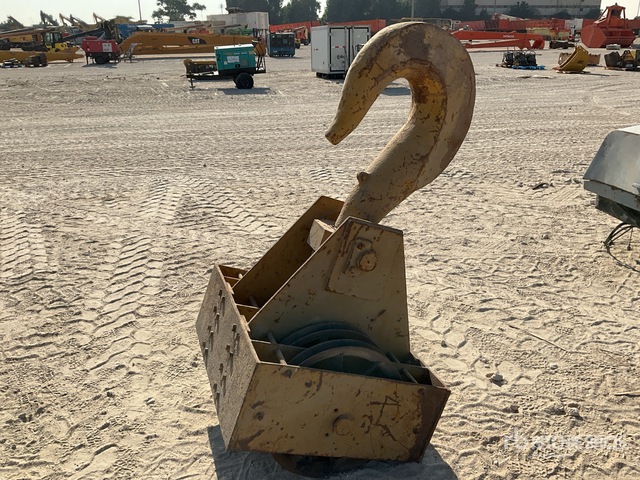 6 Sheave Hook Block - Fits 200 ton cranes | Ritchie Bros. Auctioneers