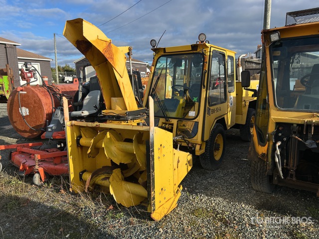 Bombardier BM-50-A Municipal Tractor | Ritchie Bros. Auctioneers