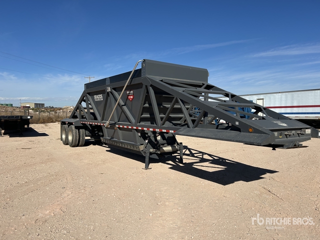 2025 Brazos Pit Boss 40 ft T/A Belly Dump Trailer | Ritchie Bros ...