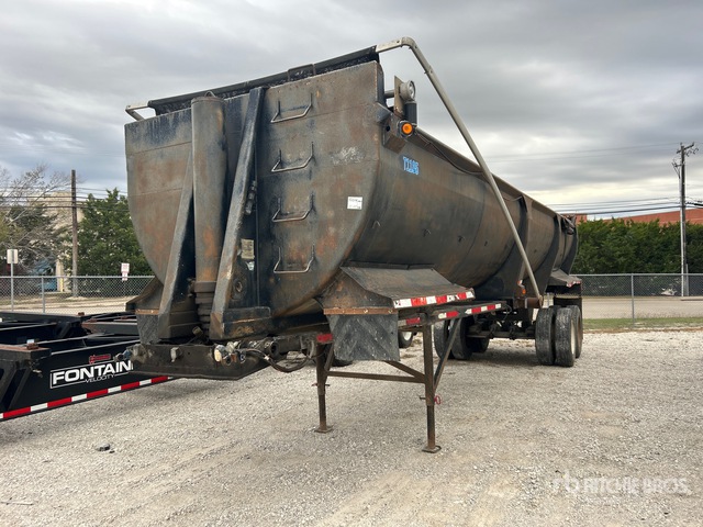 2001 Ranco T/A Quarter Frame End Dump Trailer | Ritchie Bros. Auctioneers