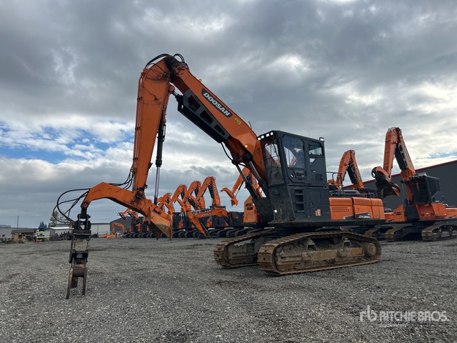 2022 Doosan DX380LL-5 Heel Boom Log Loader | Ritchie Bros. Auctioneers