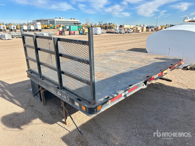Knapheide 12 ft x 96 in Lorry Flatbed Body | Ritchie Bros. Auctioneers